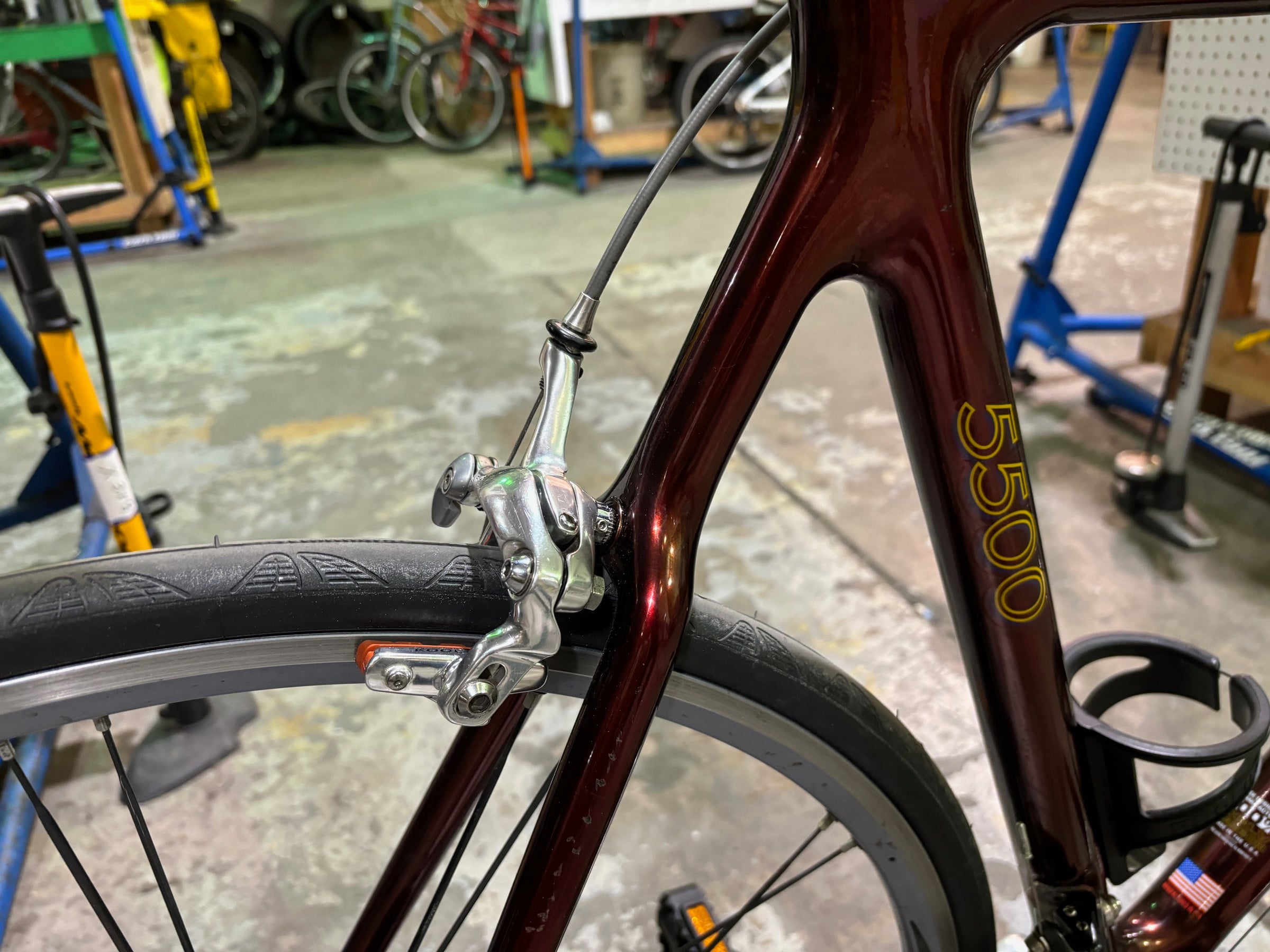 Trek 5500 OCLV Carbon Road Bike with Carbon Fork, Aero Wheels 60cm ...