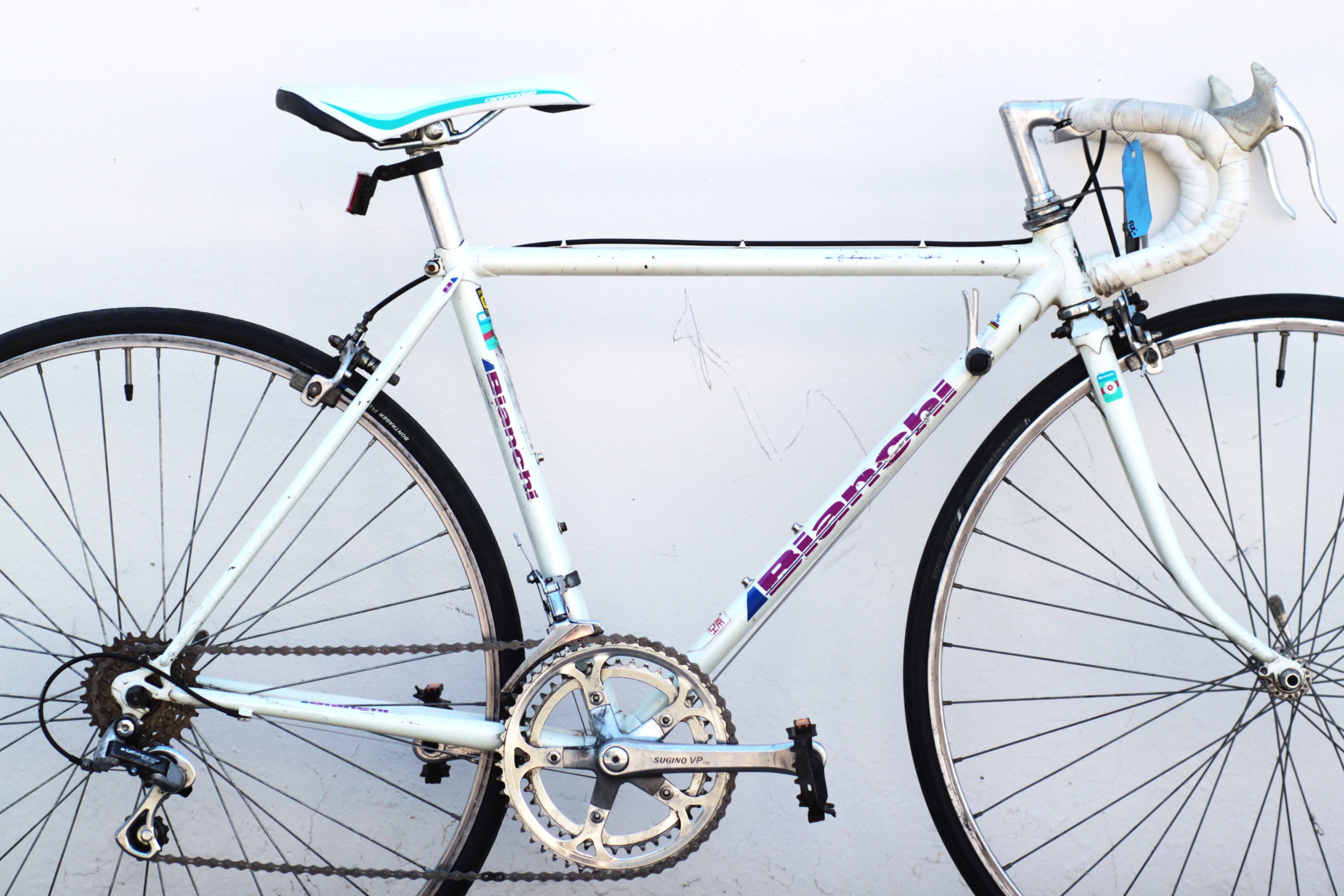 Bianchi Strada LX Vintage Steel Road Bike with Suntour SM white - VSDB ...