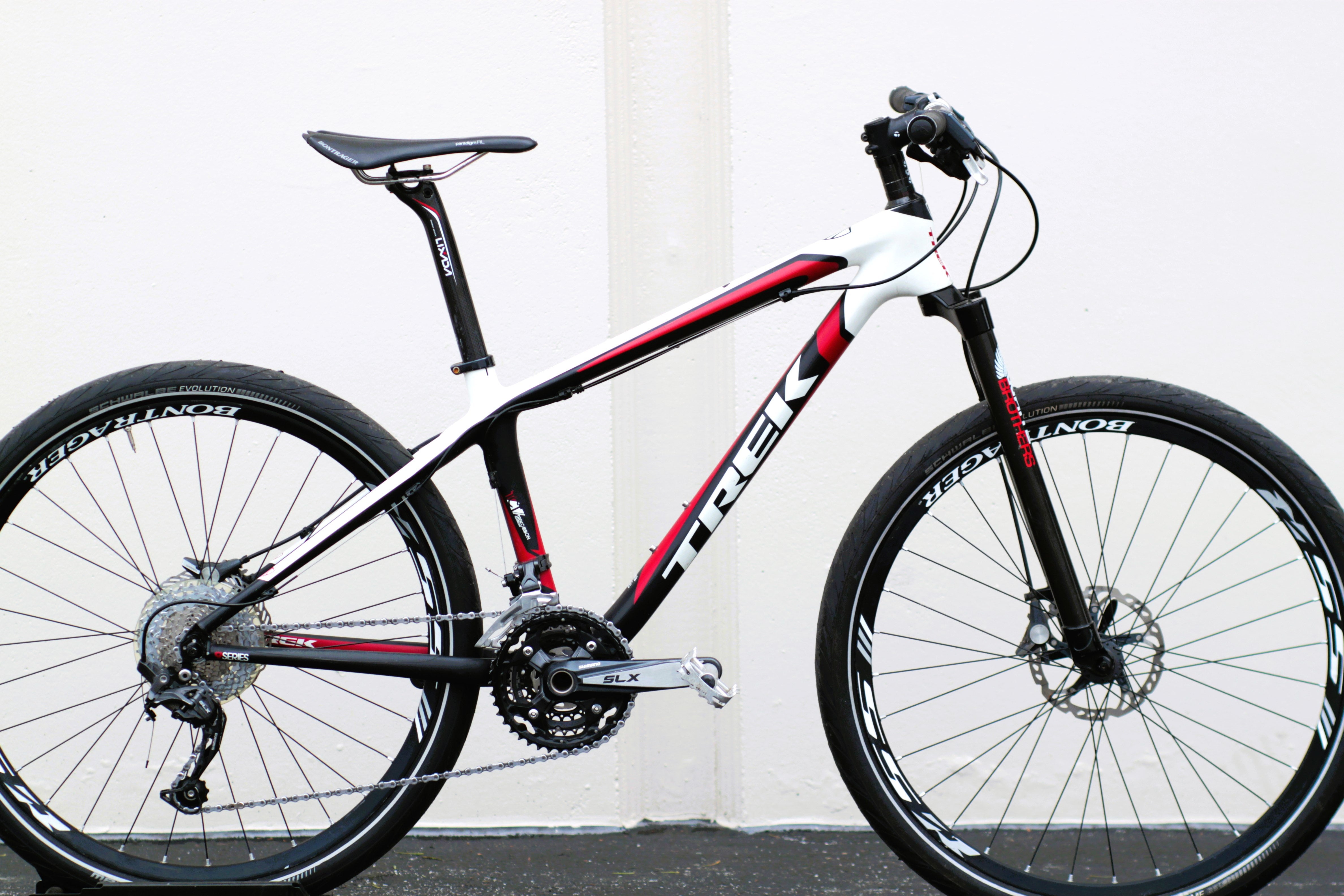 Trek Elite 9.7 Carbon Hardtail with Rigid Carbon Fork and Urban Tires ...
