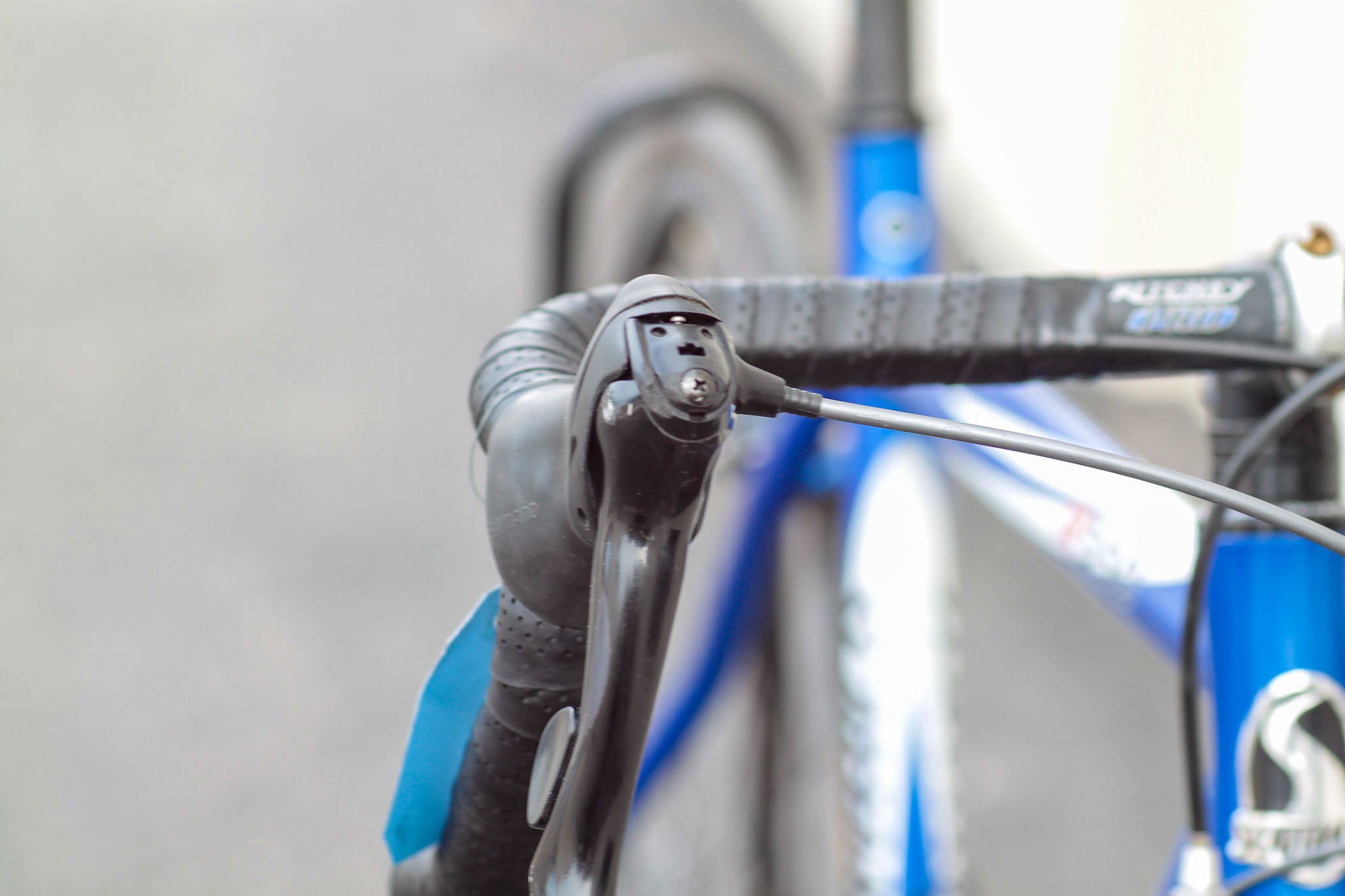 Scattante R550 Easton Aluminum Road Bike with Shimano 105 & Carbon Fork ...