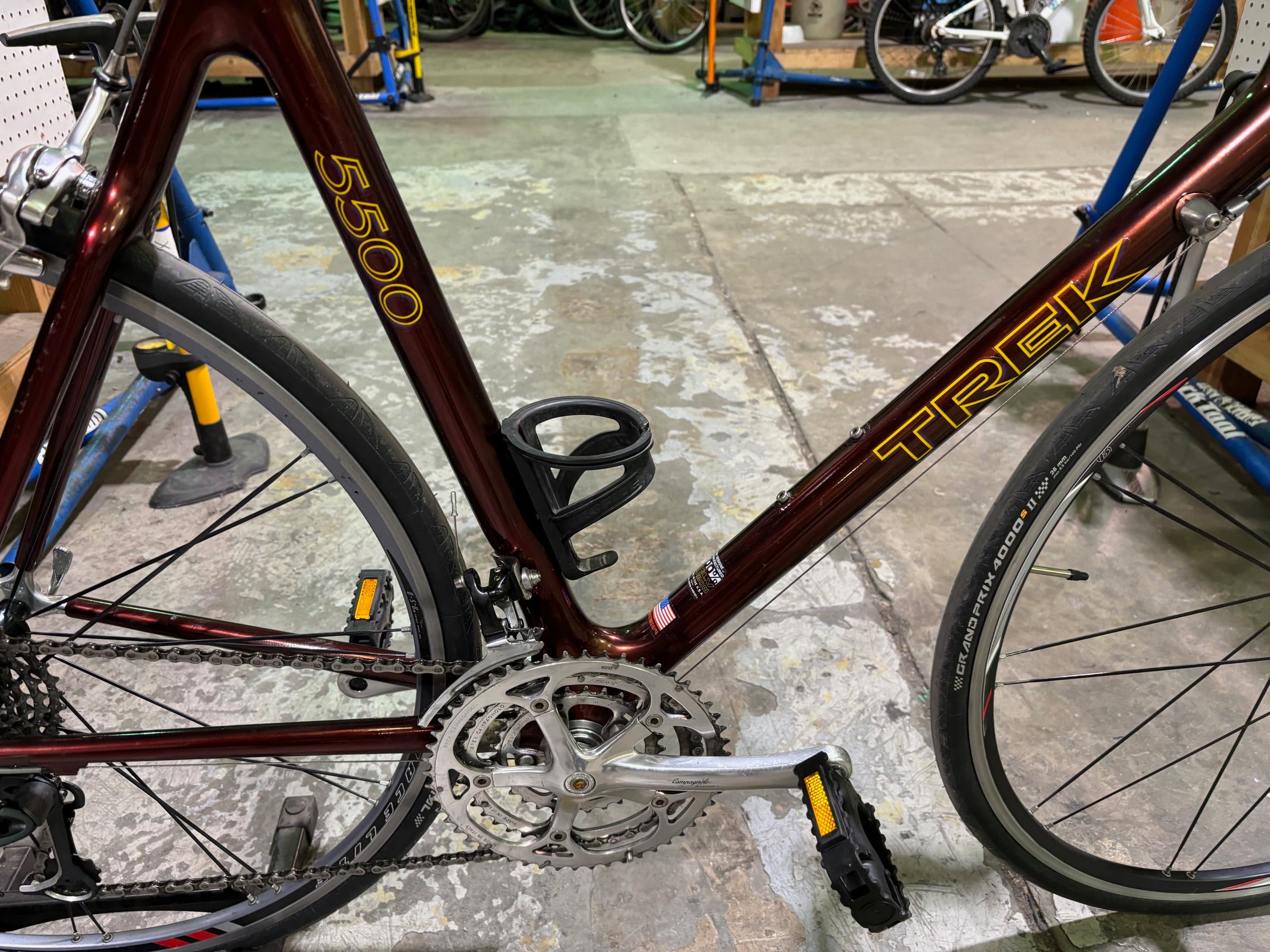 Trek 5500 OCLV Carbon Road Bike with Carbon Fork, Aero Wheels 60cm ...