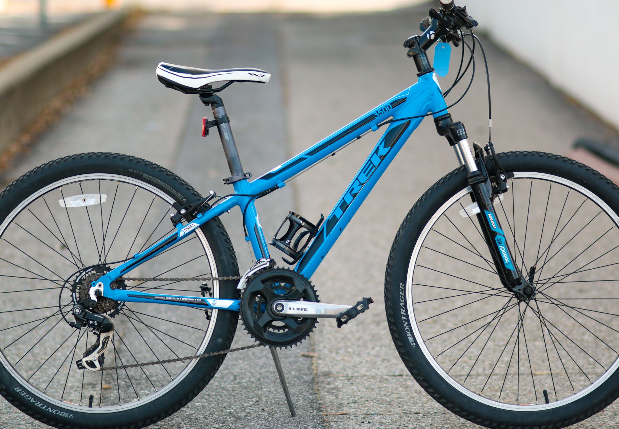 Trek 3500 Sport Level Mountain Bike with Suntour Fork Blue | Used Bikes ...