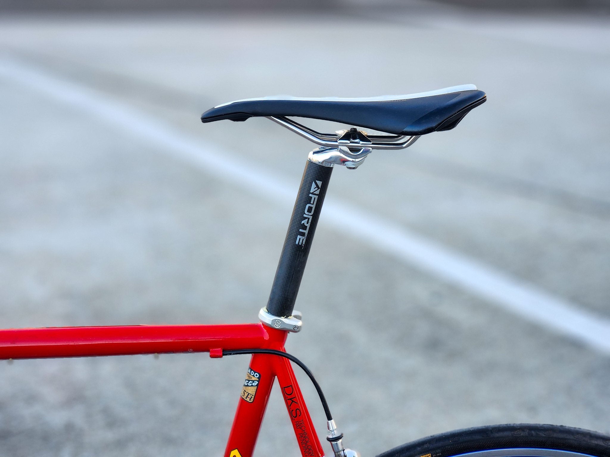 Serotta Hors Categorie Titanium Road Bike with DKS seatstays and ...