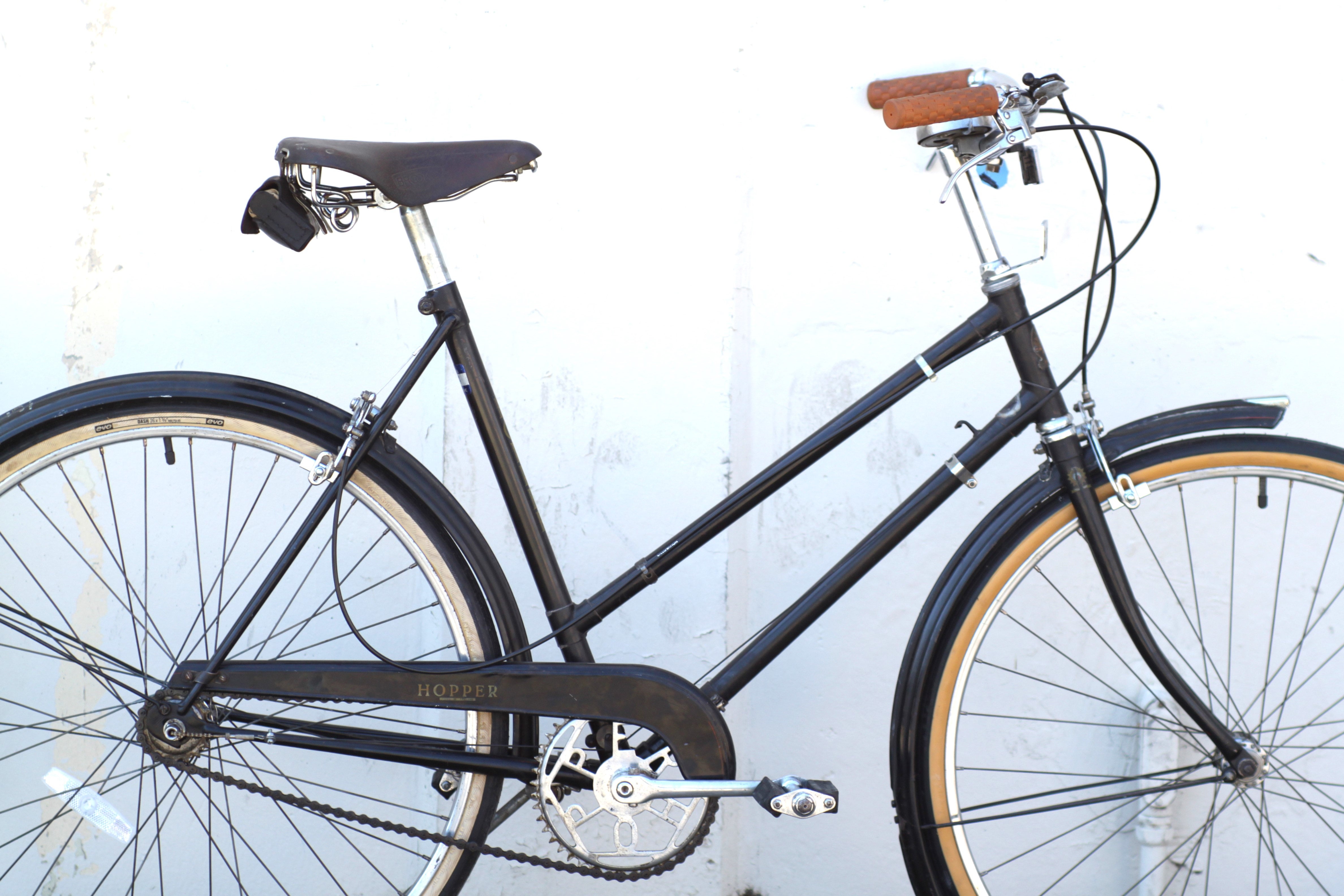 Hopper Cycles Coronation Model Lady’s Model Sports Light Roadster ...