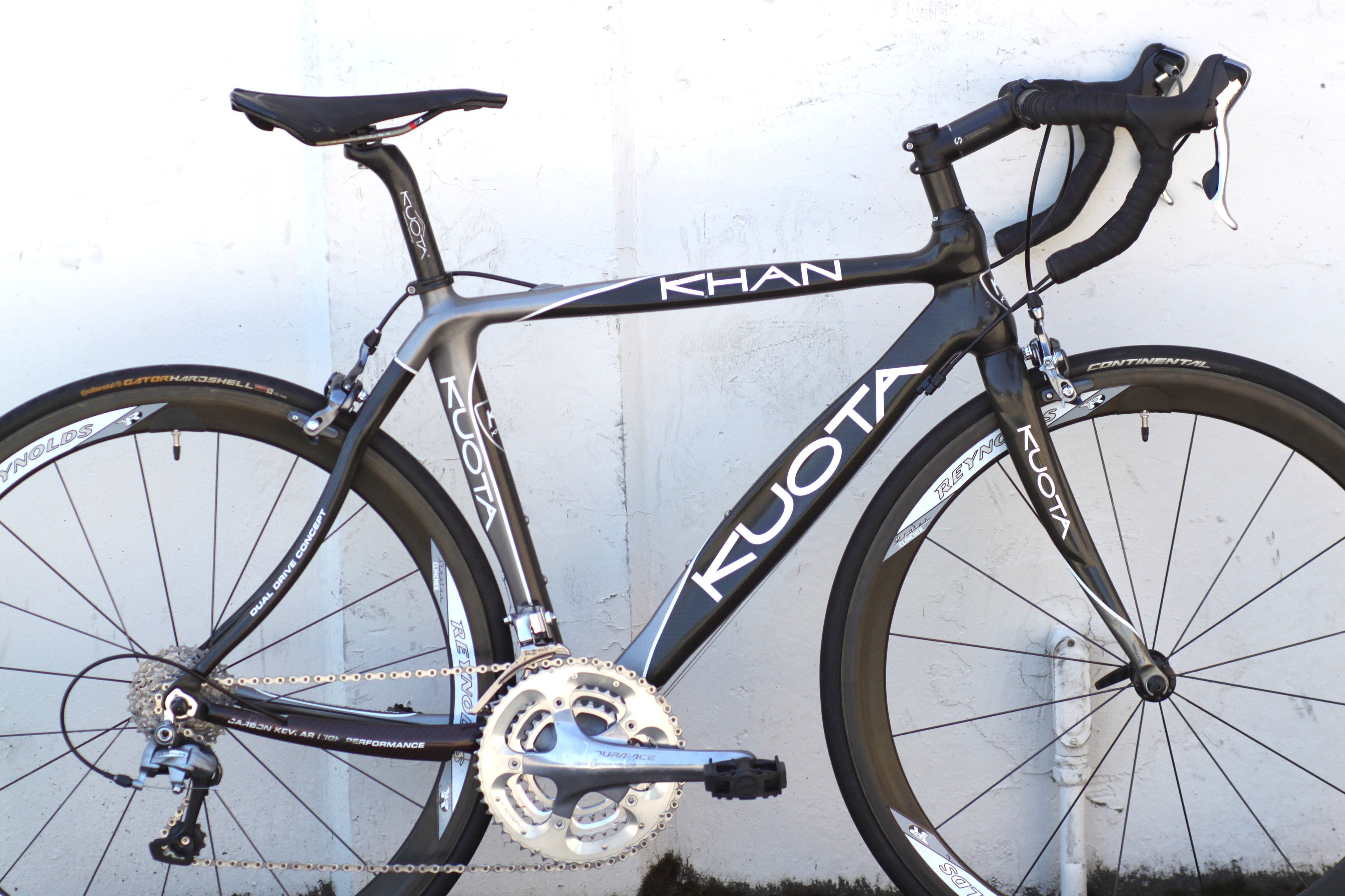 Kuota Khan Carbon Road Bike with Carbon Wheels, Shimano Dura-Ace ...