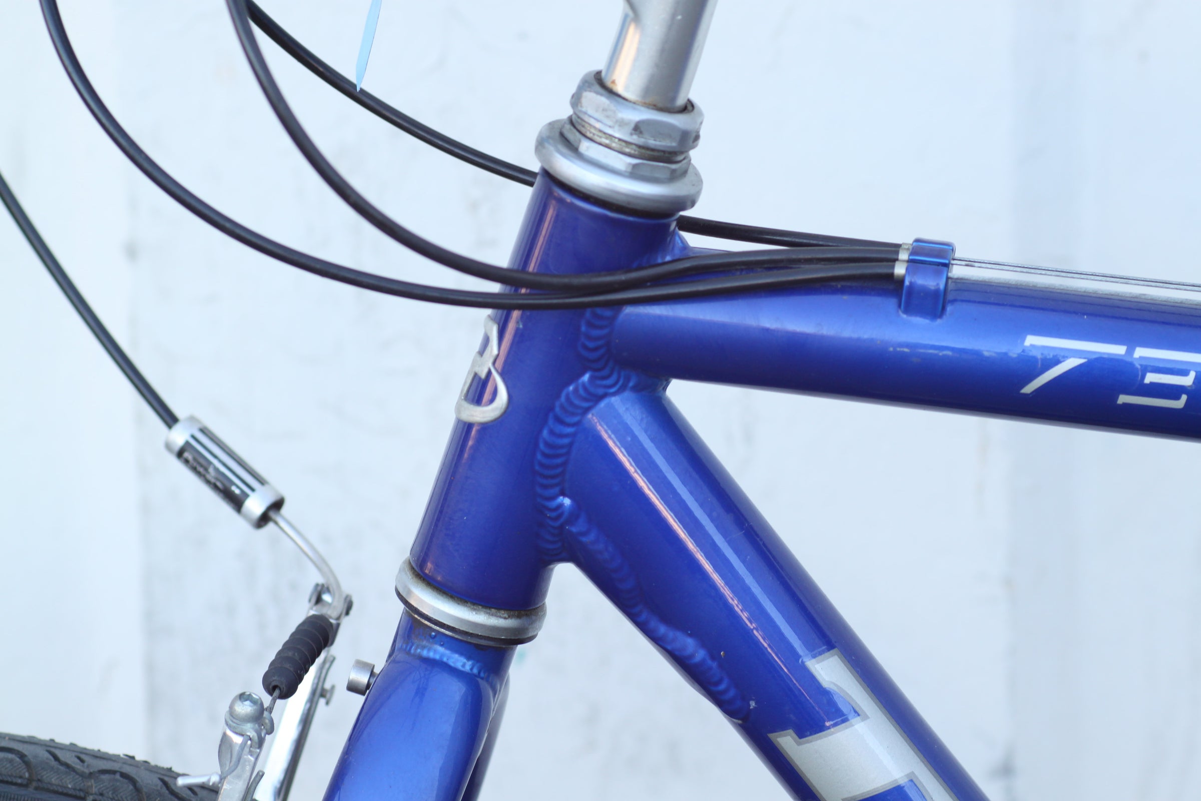 Trek Multitrack 7300 Commuter Hybrid Bike - Made in USA - Tall Bike 22.5"/57cm blue - PBMY ...