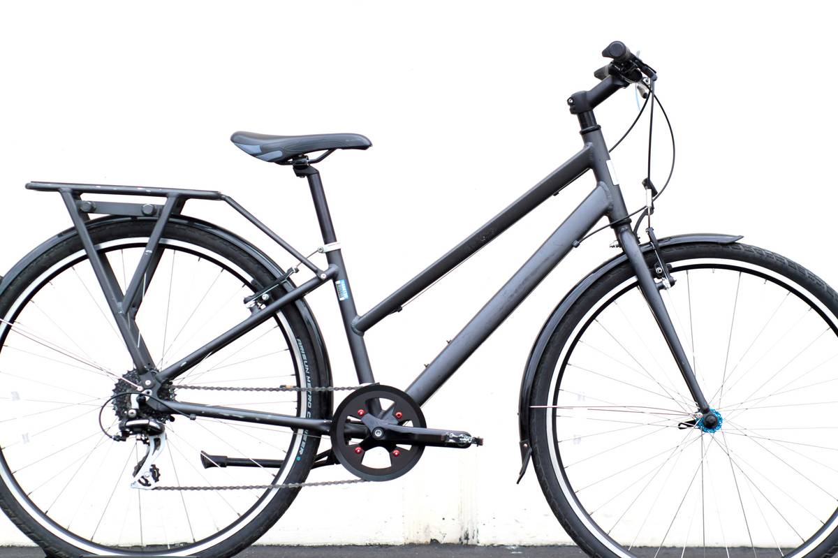 Republic Commuter / Hybrid Step-Thru Bike w/Rear Rack - XLOG | Used ...
