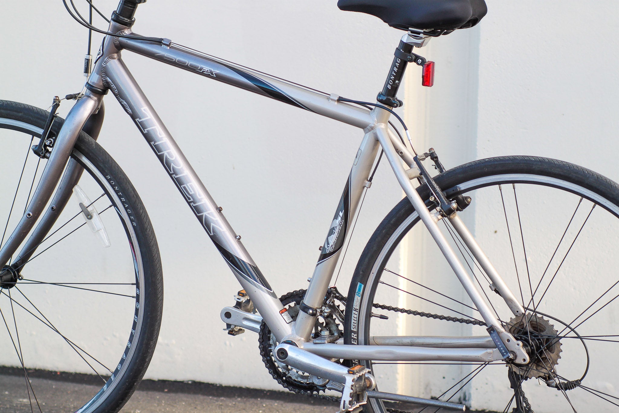 Trek 7500 FX Commuter Hybrid Bike - Aluminum Frame silver - VGPB | Used ...