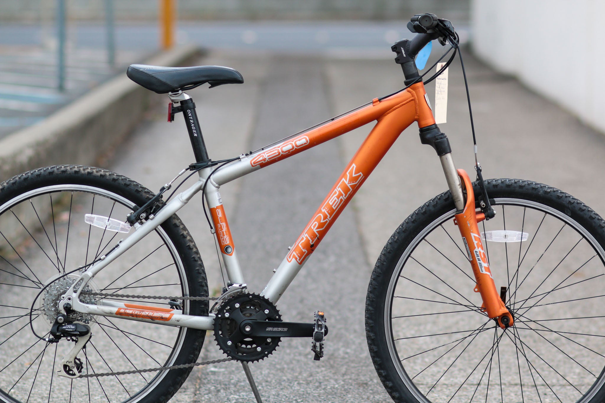 Trek 4300 Hardtail Mountain Bike with RST Gila Fork 16"/41cm orange ...