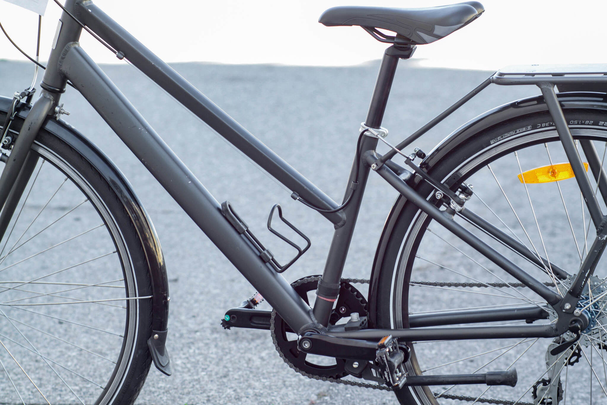 Republic Commuter / Hybrid Step-Thru Bike w/Rear Rack - gray - QFWL ...