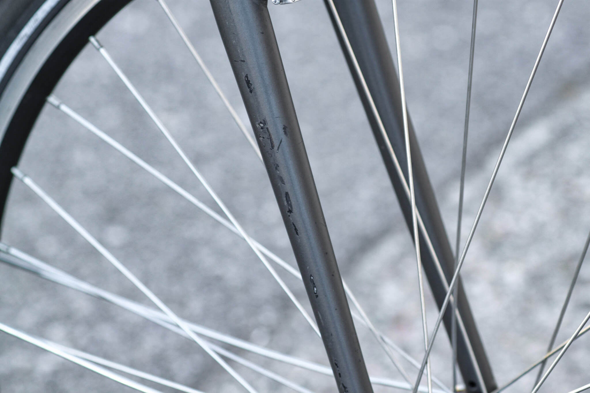 Republic Commuter / Hybrid Step-Thru Bike w/Rear Rack - gray - QFWL ...