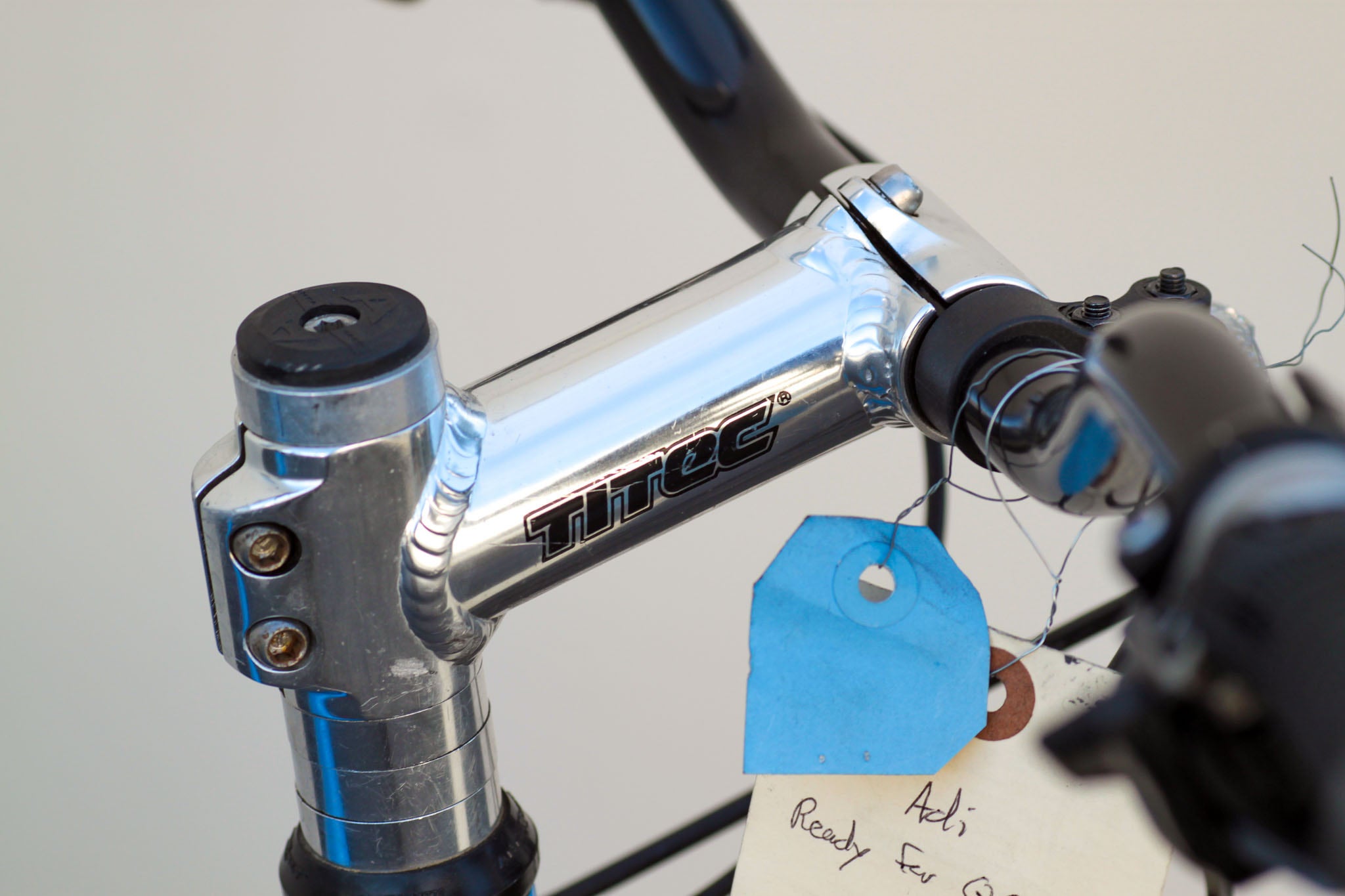 Santa Cruz Heckler X Full Suspension MTB with Manitou SX R Fork and Fox ...