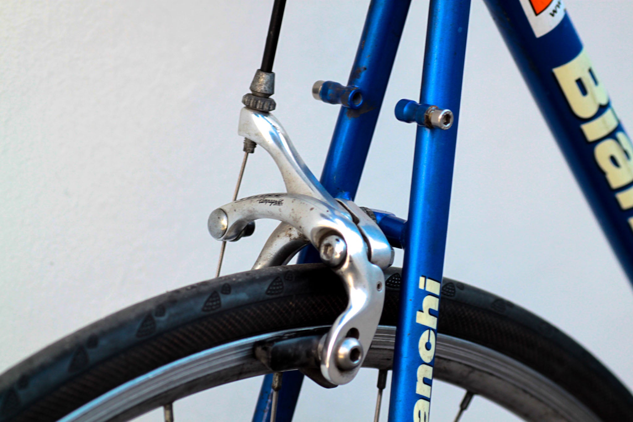 Bianchi Eros Vintage Steel Road Bike with Campagnolo Mirage blue - HASH ...