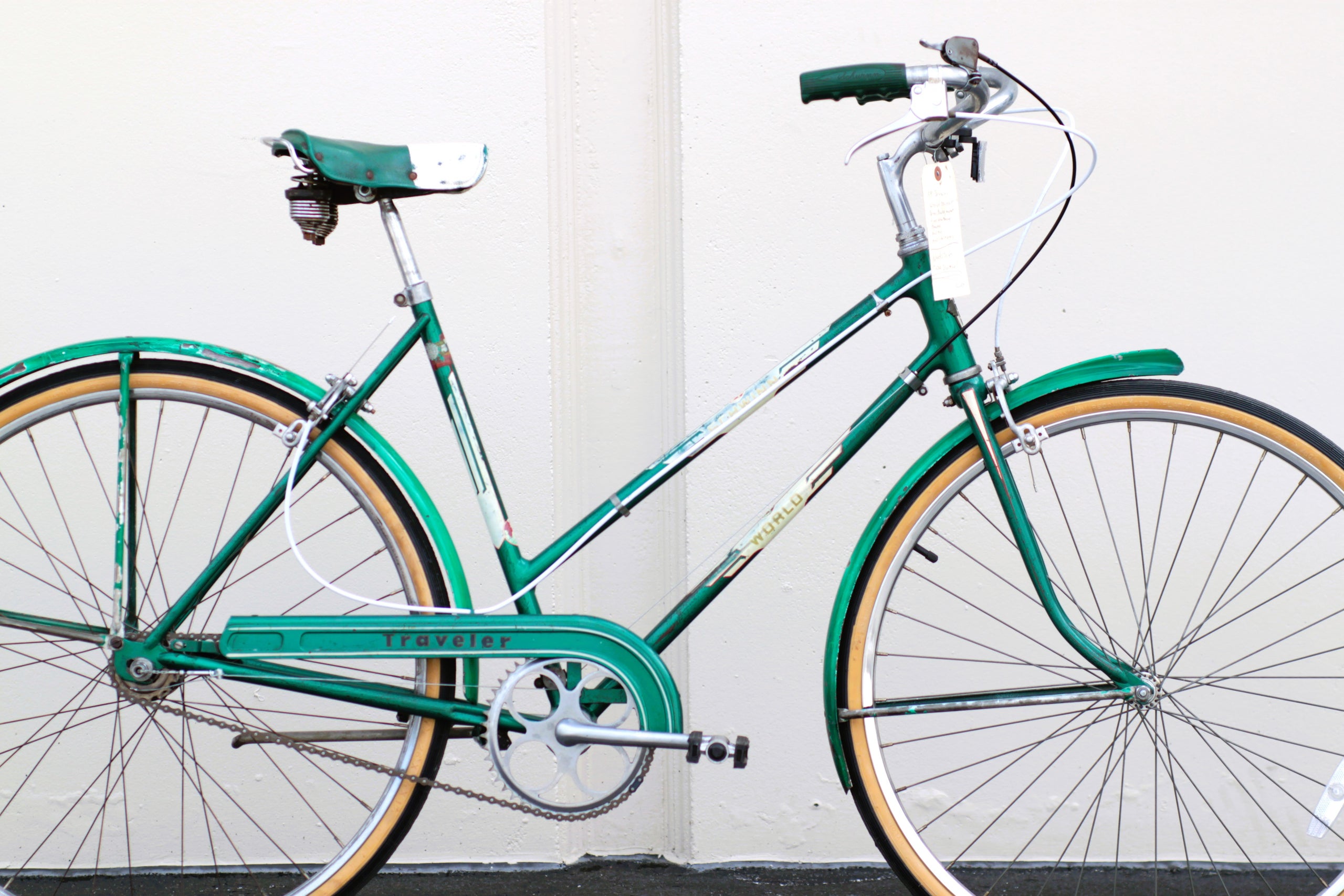 Schwinn World Traveler Vintage Cruiser from the 1950s 3-speed green ...