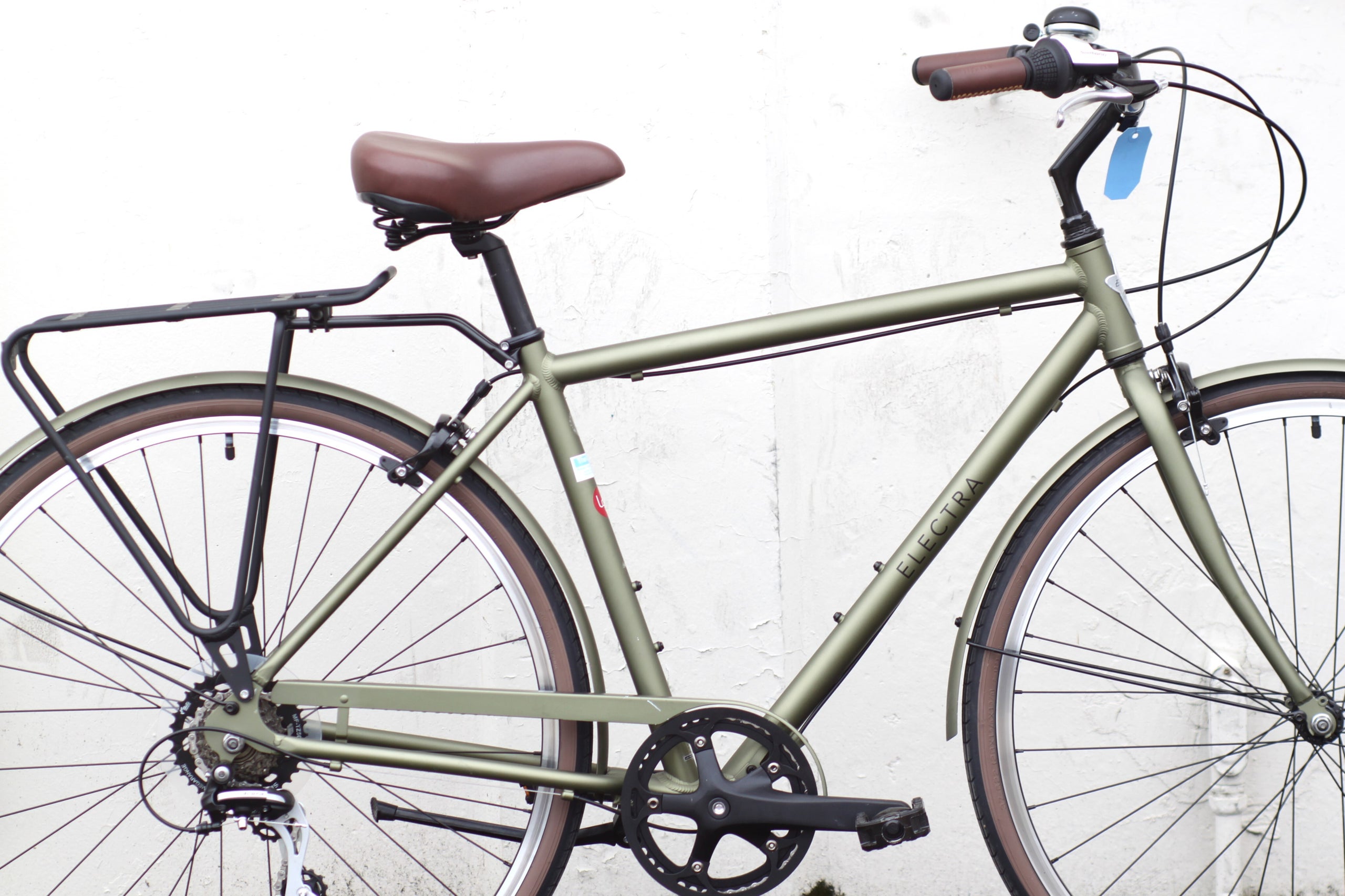 Electra Loft 7D Mens Urban Commuter Townie Bike with Rear Rack M green ...
