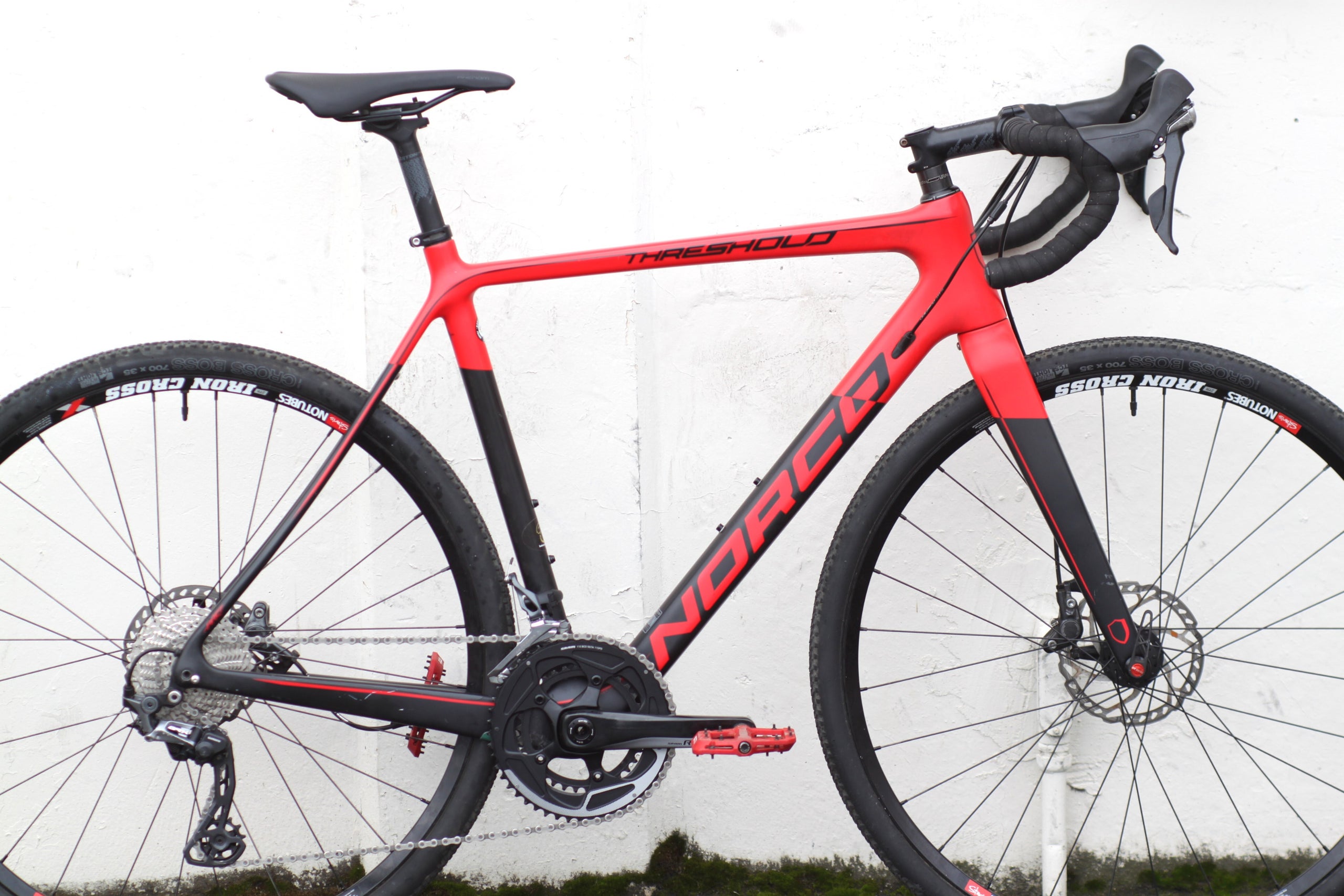 Norco Threshold SL Carbon Cyclocross Gravel Bike with Disc Brakes, 2x11 ...