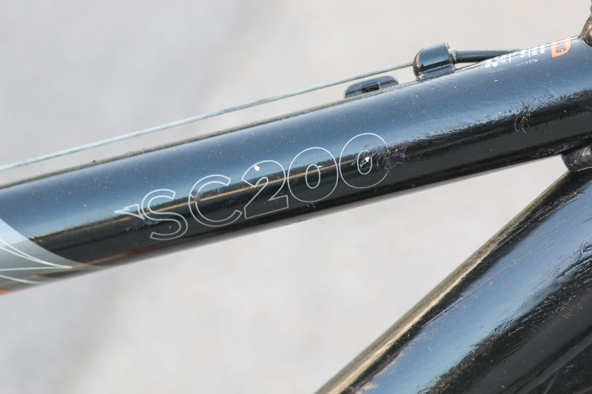 Raleigh SC200 Hybrid / Commuter Bike with SRAM Dual Drive Shifting ...